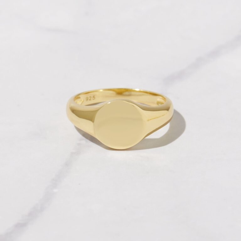 Signet Ring - Swarish Jewels